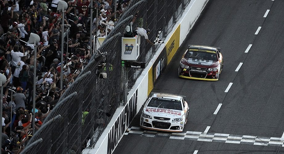 Best Victory Lane celebrations from Martinsville fall races | NASCAR.com