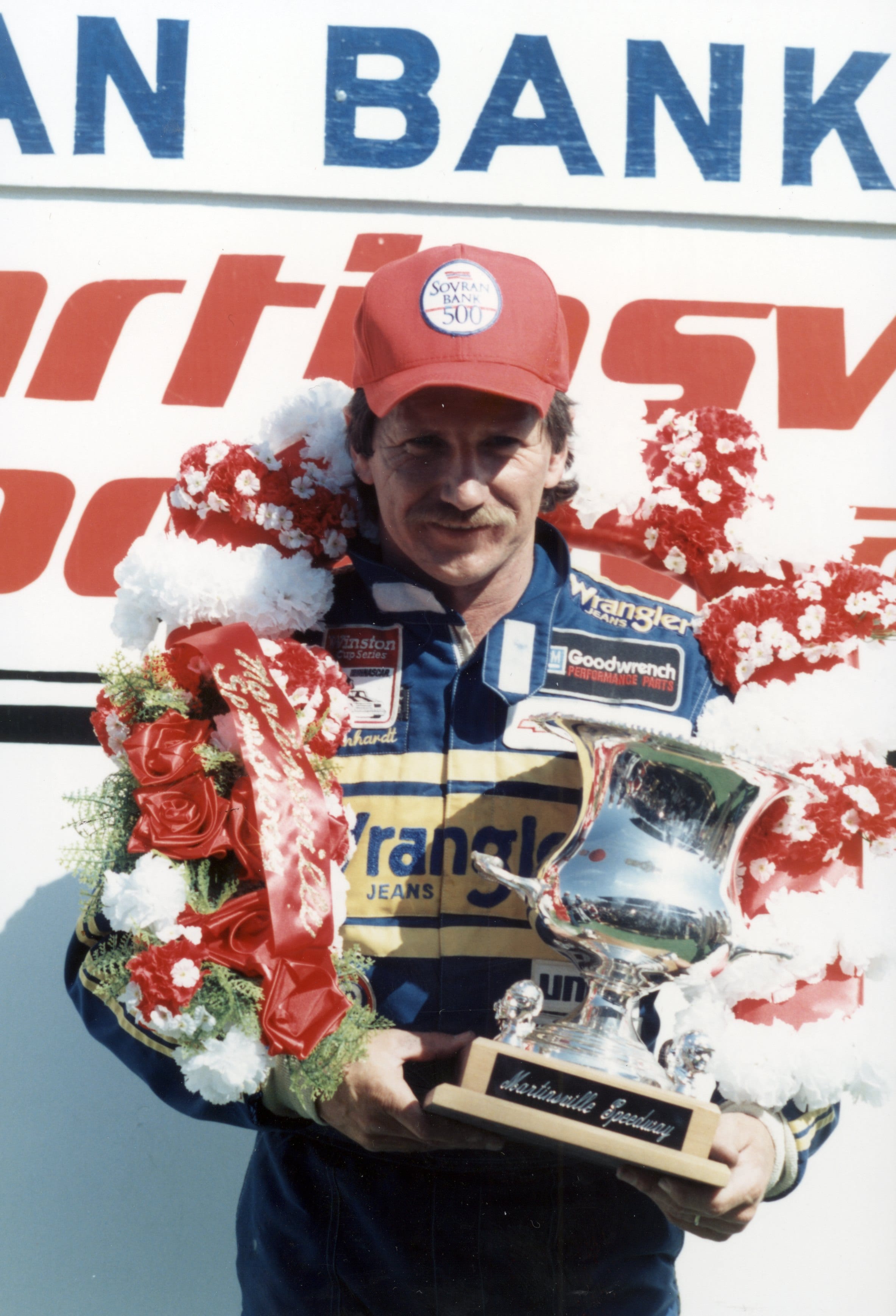 14 times the fall Martinsville winner won the championship | NASCAR