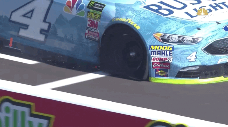 ISM Raceway Playoff Race: A Recap in GIFs | NASCAR.com