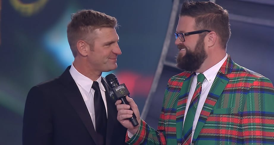 Clint Bowyer has fun with Rutledge Wood's suit | NASCAR.com