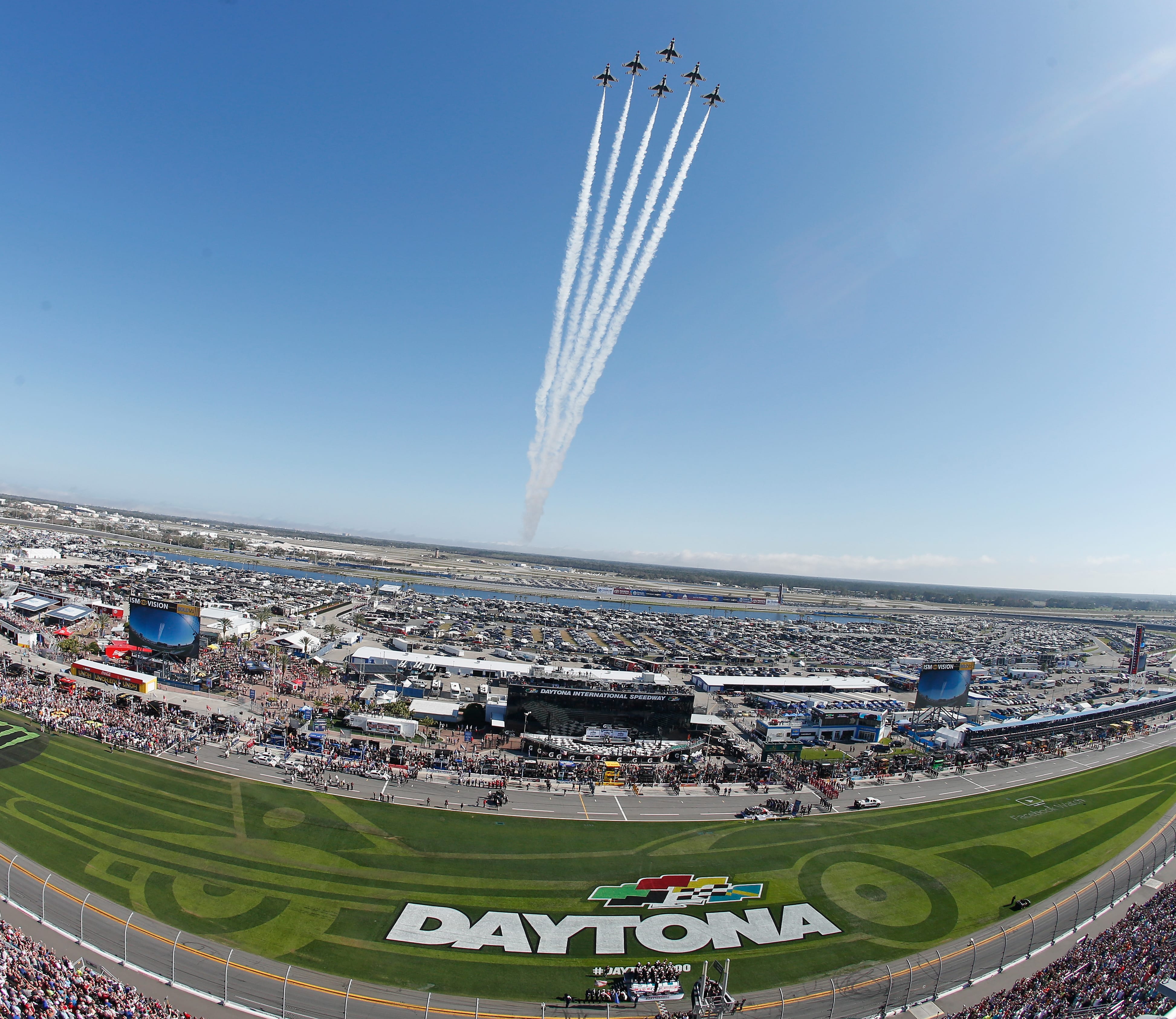 The year in photos: Best scenes from '18 NASCAR season | NASCAR.com