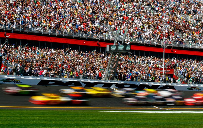 Paint power? How drivers performed in different schemes | NASCAR.com