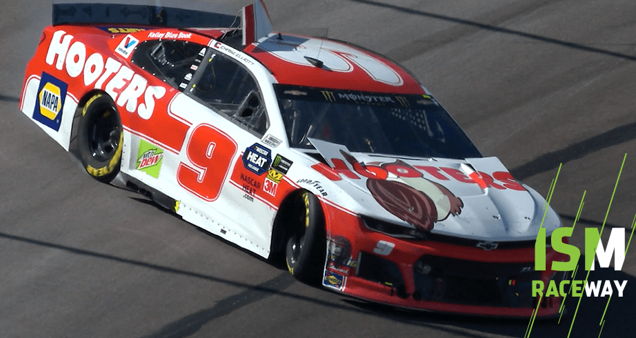 Chase Elliott takes a spins while racing for position | Official Site ...