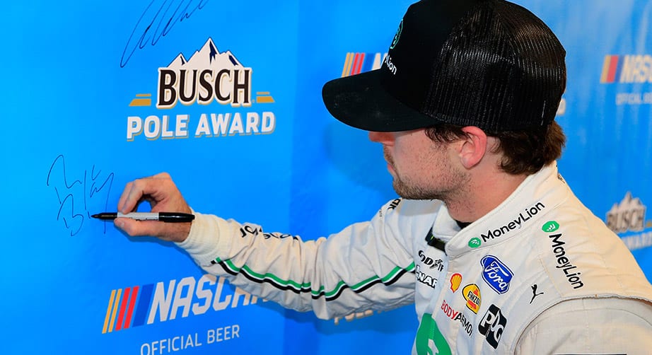 Ryan Blaney wins Busch Pole at ISM Raceway | NASCAR.com