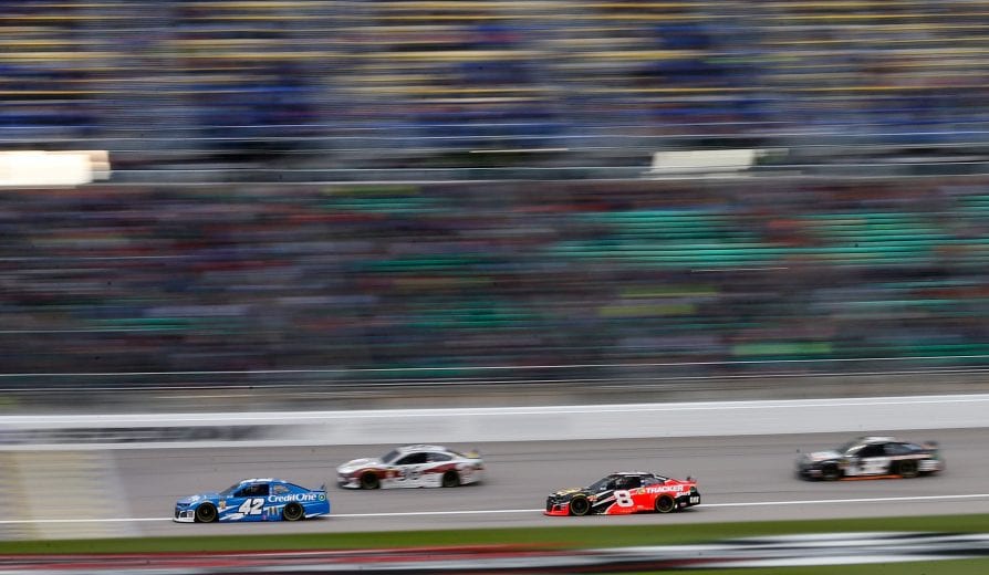 At-track photos: Kansas 1 2019 weekend | NASCAR.com