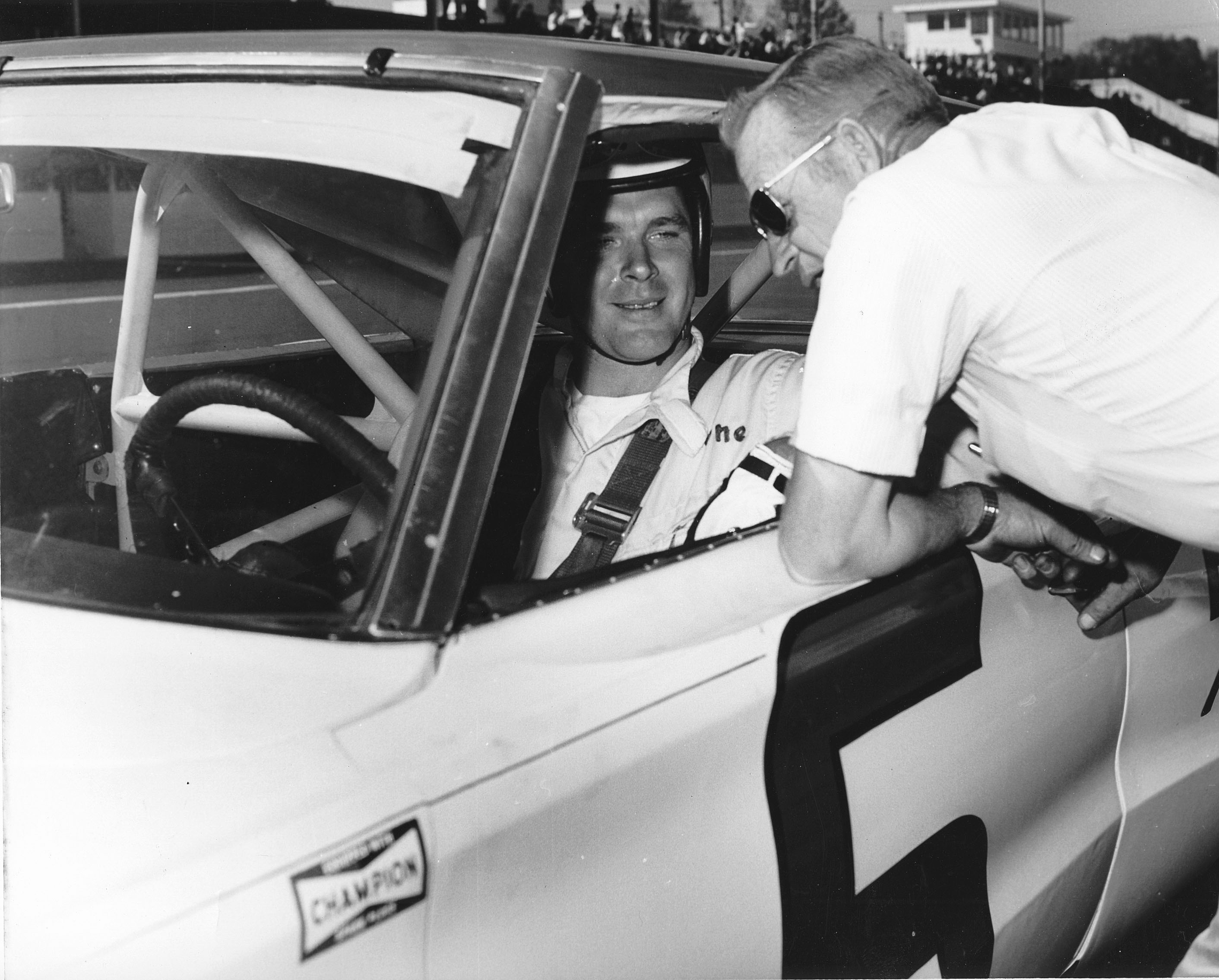 Memorable drivers of No. 6 in history - Official Site Of NASCAR