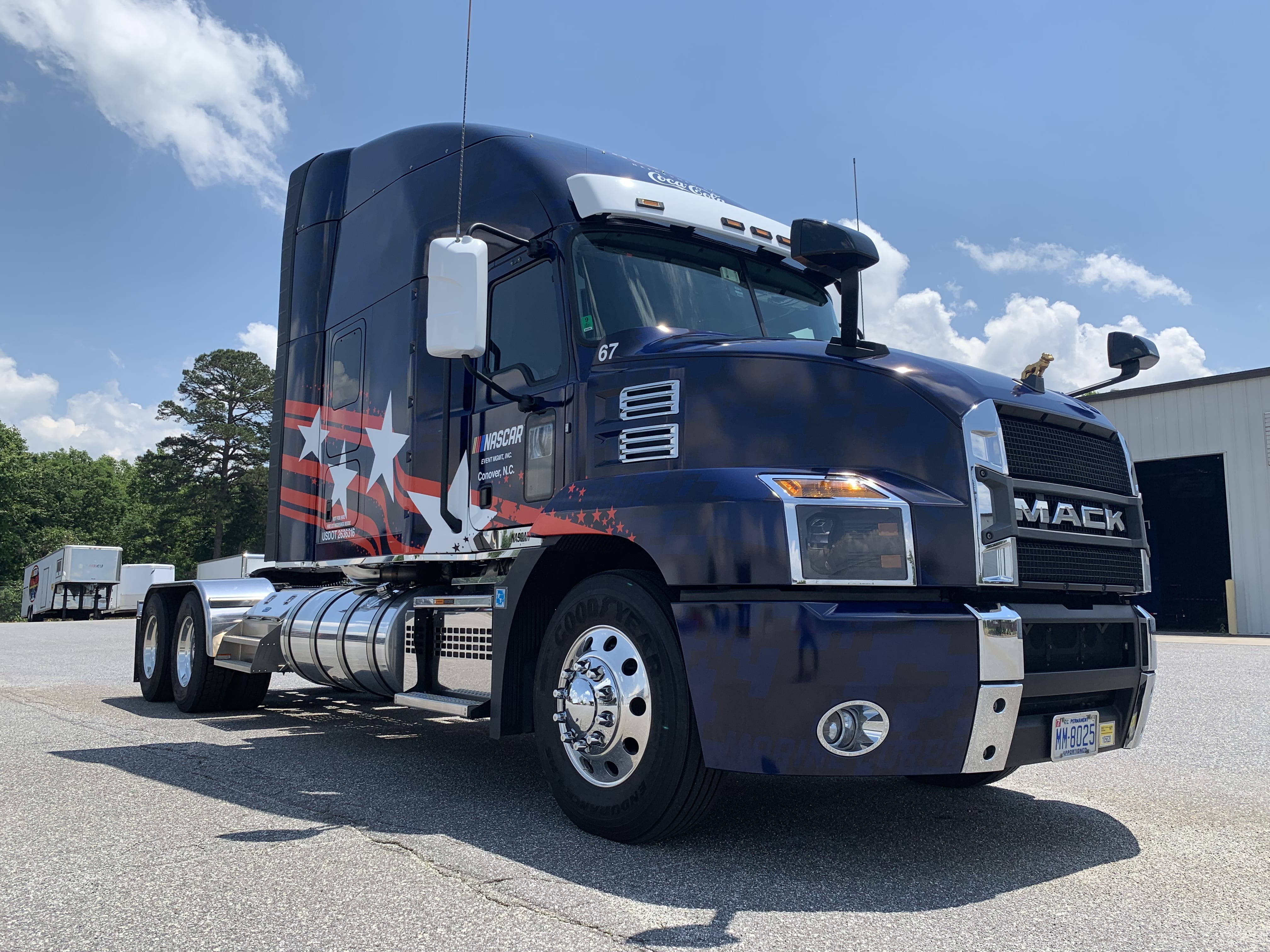 First look: NASCAR Salutes #MackAnthem revealed | NASCAR.com