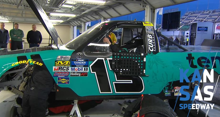 Sauter goes behind the wall for transmission change | NASCAR.com