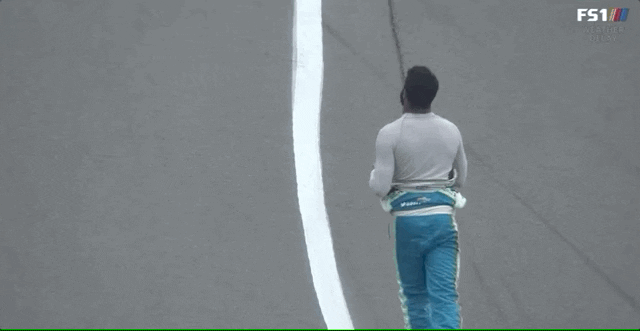 Michigan Rain Delay: A Recap in GIFs | NASCAR.com