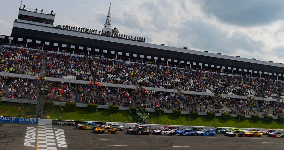 GEICO Restart Zone: The field fans out at Pocono | NASCAR.com
