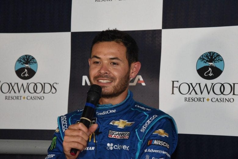 Kyle Larson races fans, media in go-karts at Foxwoods | NASCAR.com