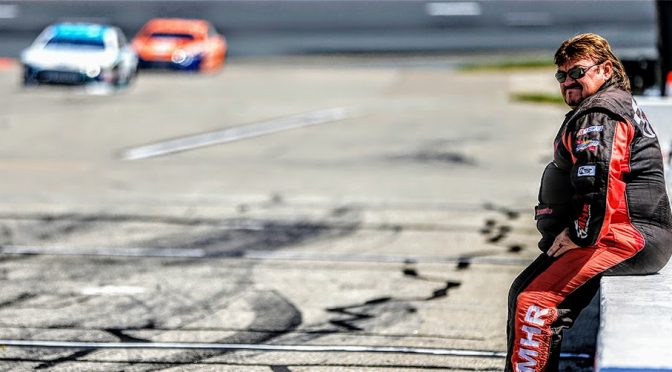 Mike Harmon fires back at Michael Annett | NASCAR.com