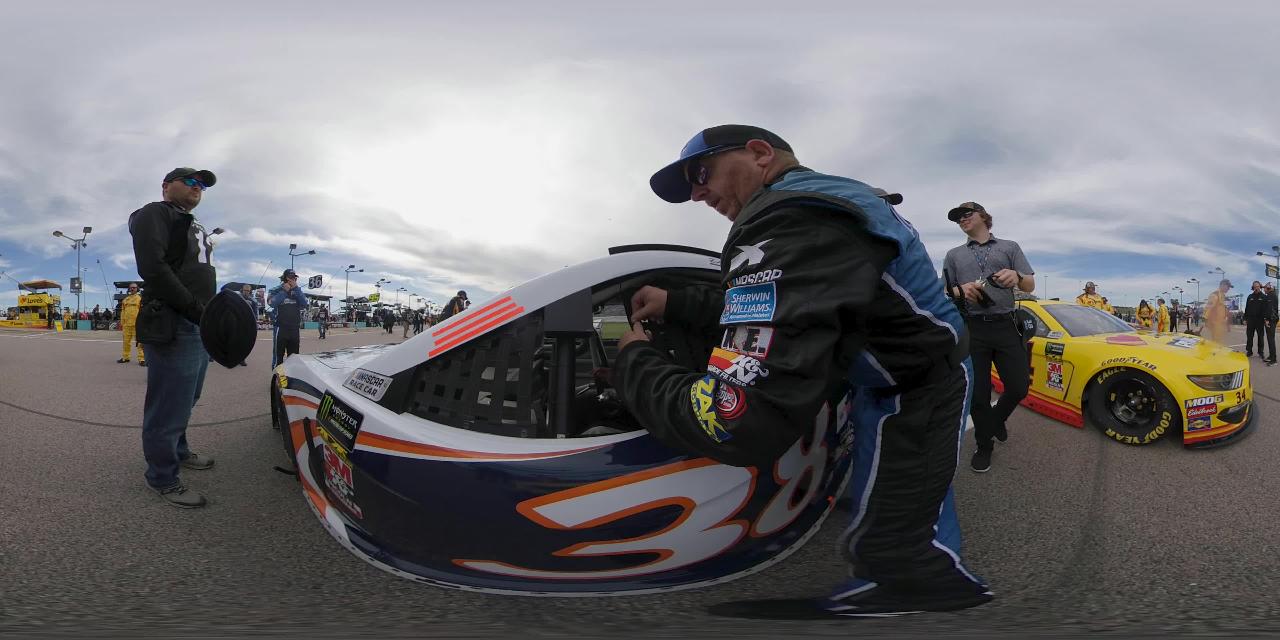 David Ragan Kansas 360 Cranks The Engine - Official Site Of NASCAR