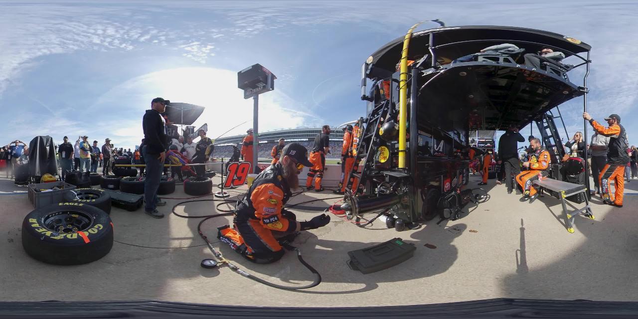 Texas 2: 19 Team Pit Stop Practice 360 Cam | Official Site Of NASCAR