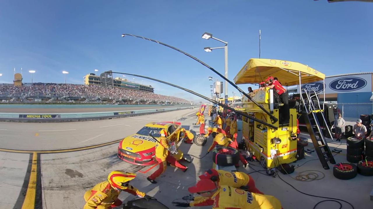 Homestead: 360 Cam 22 Pit Stop - Official Site Of NASCAR