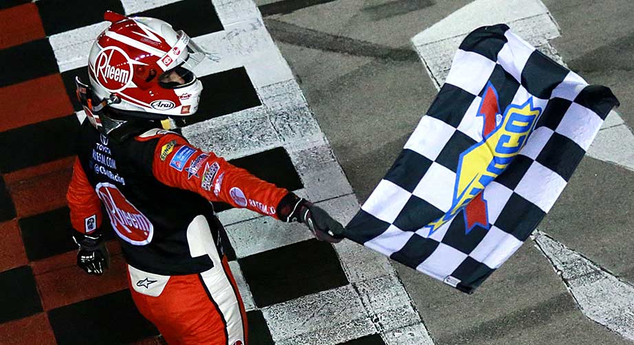 Christopher Bell tames Texas, clinches Xfinity title shot | NASCAR.com