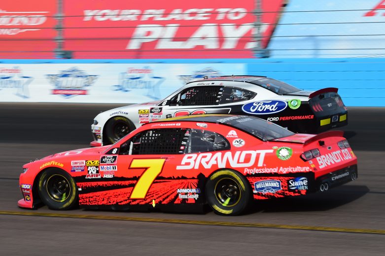 Photo gallery: At-track photos from Phoenix | NASCAR.com