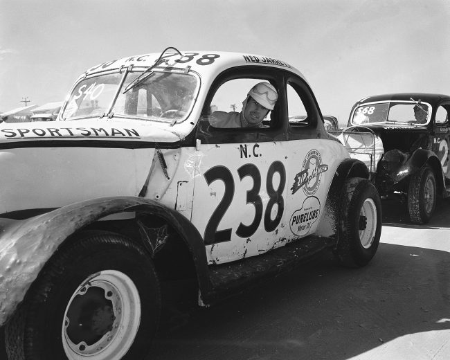 Champions who won final race of the season | NASCAR