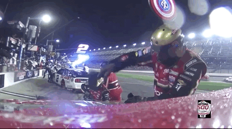 Best GIFs of 2019, Part 3: Crew members | NASCAR.com