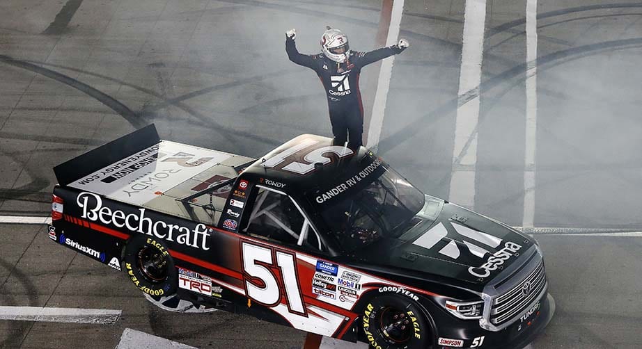 Kyle Busch dominates Las Vegas to win Gander Trucks race | NASCAR