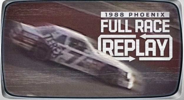 TBT: A first for Phoenix Raceway, Alan Kulwicki alike | NASCAR