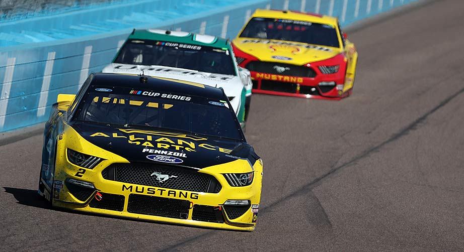 Brad Keselowski takes 11th at Phoenix Raceway after leading 82 laps ...