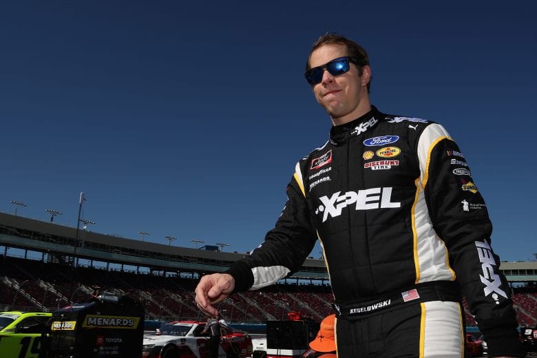 Power Rankings: Kyle Larson inching toward first 2020 win | NASCAR