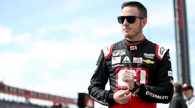 Alex Bowman: Contract talks 'on hold' for 2021 season | NASCAR
