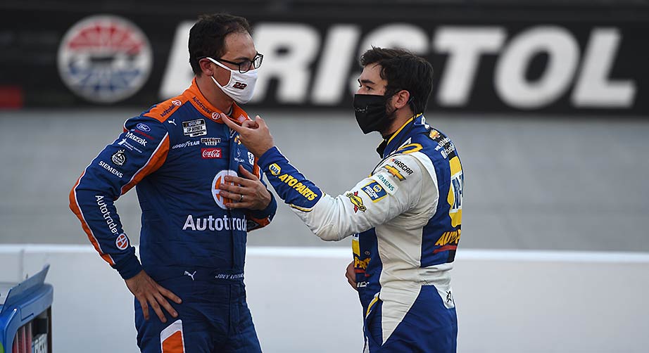 Chase Elliott, Joey Logano crash late at Bristol | NASCAR