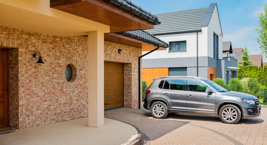 @nascarcasm: How to bring at-track experience to home | NASCAR