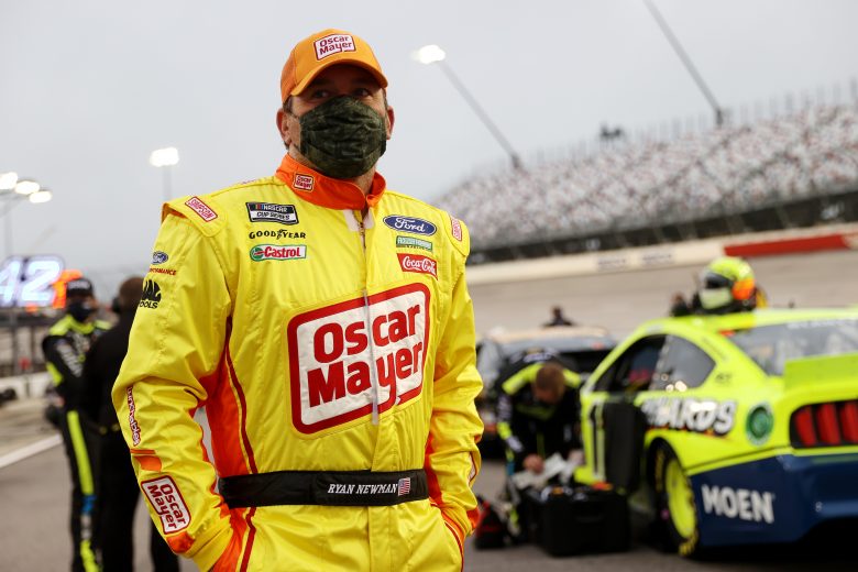 At-track photos: Darlington Wednesday night Cup race | NASCAR