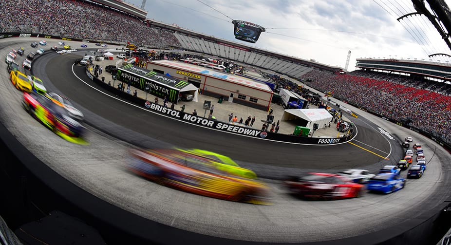 Preview Show: Short trackin' at Bristol Motor Speedway | NASCAR