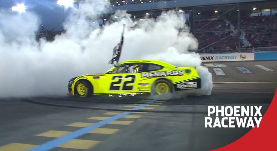 Cindric celebrates first Xfinity Series title with massive burnout | NASCAR