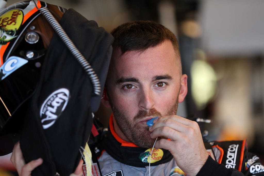 @nascarcasm: NASCAR photos with extremely wrong captions | NASCAR