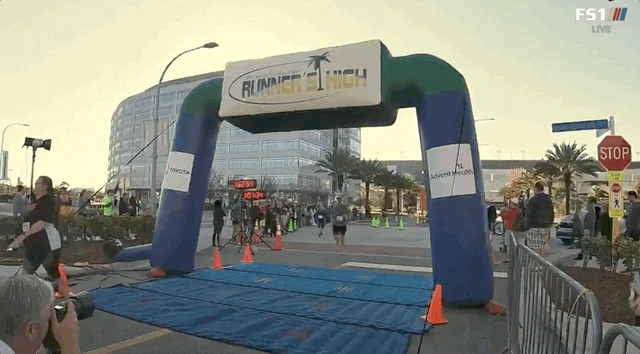 2020 GIFs of the Year, Part 1: Drivers being drivers | NASCAR