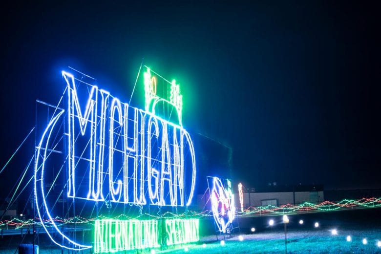 Holiday decorations light up NASCAR tracks | NASCAR