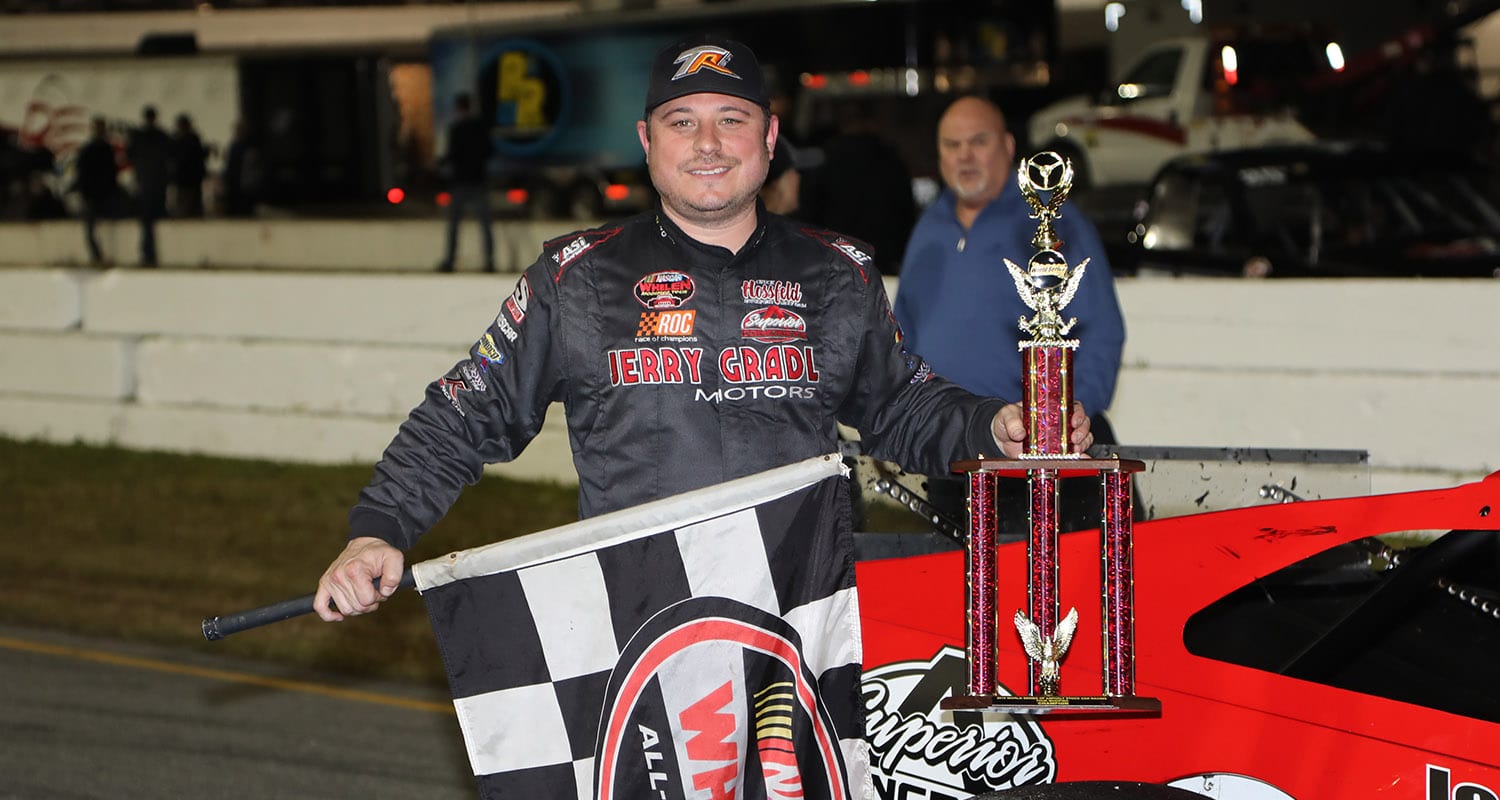 Chuck Hossfeld Earns Another New Smyrna Tour Type Modified Title ...