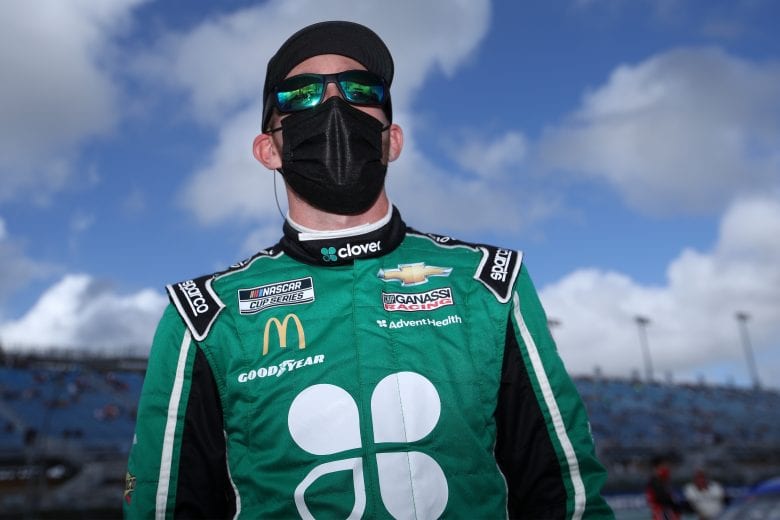 Fantasy Fastlane: Heavy on Hendrick at Dover | NASCAR