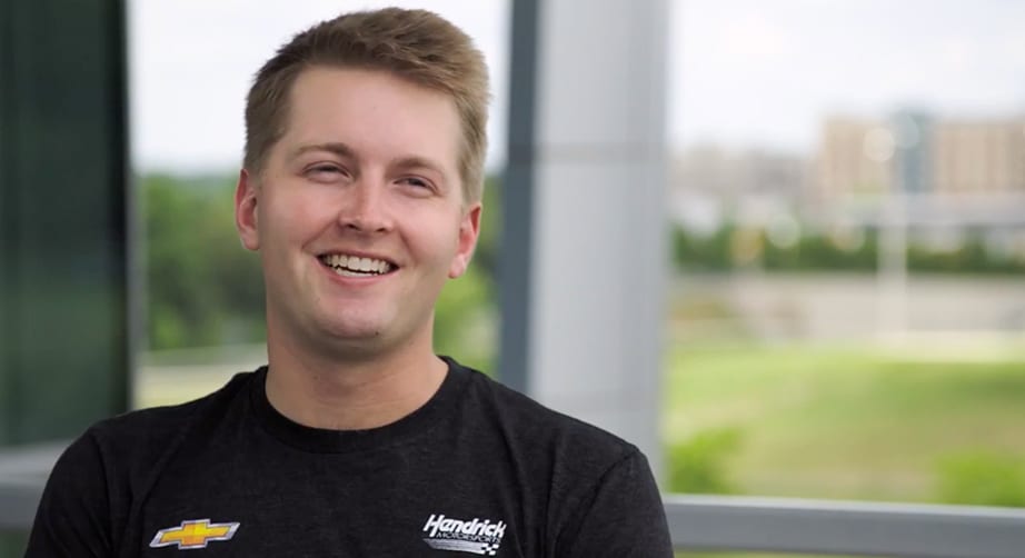 1-on-1: Sitting down with William Byron to chat about 2021 | NASCAR
