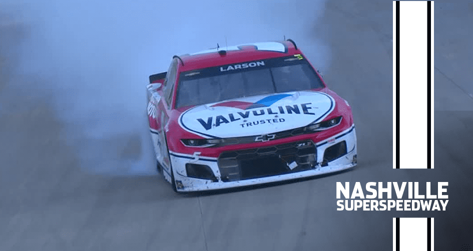 Kyle Larson's frontstretch-length burnout at Nashville Superspeedway ...