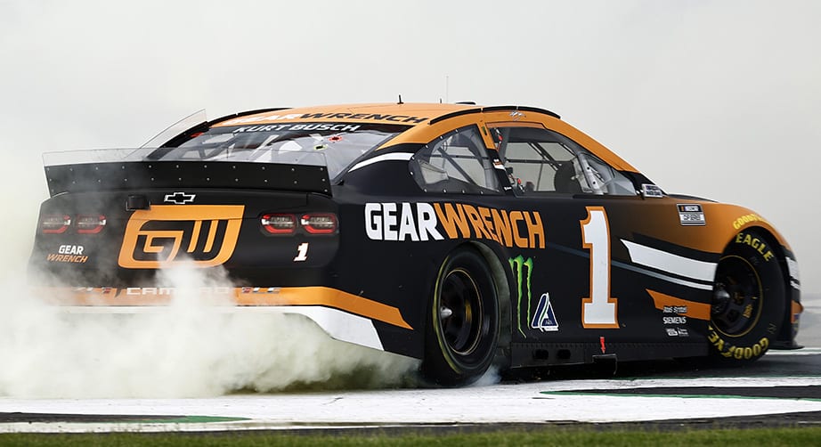 Recap: Kurt Busch chases down his brother for Atlanta win | NASCAR