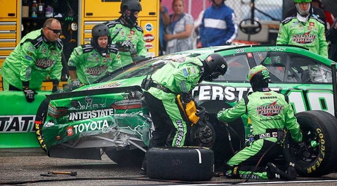 No penalty to Kyle Busch for bumping pace car at NHMS | NASCAR