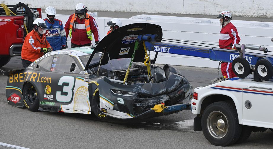 Austin Dillon Wreck Austin Dillon Wins Crash Filled Xfinity Race At