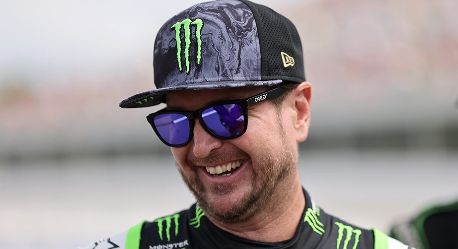 Kurt Busch joins 23XI Racing for 2022 Cup Series season | NASCAR