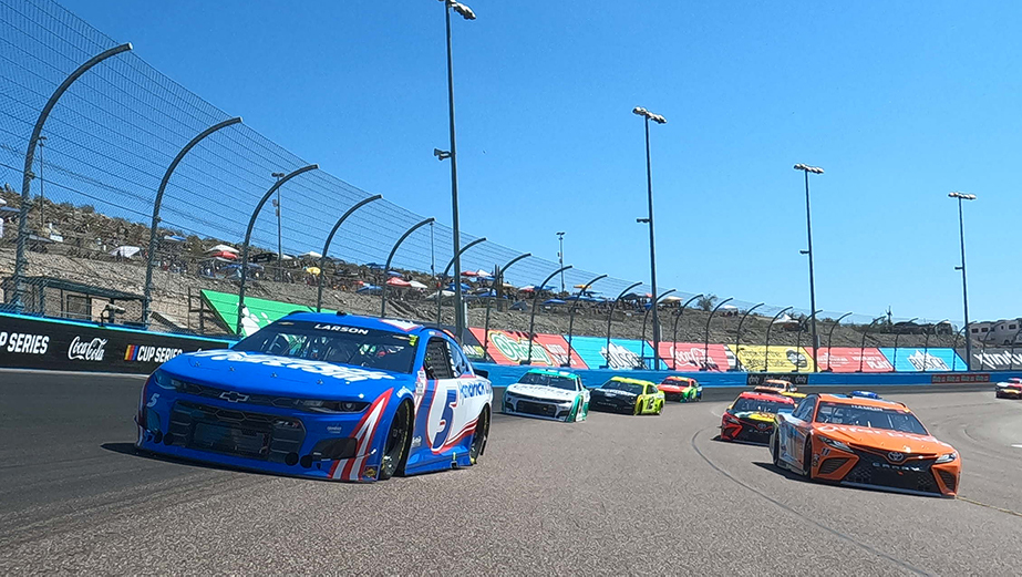 Preview Show: Which Championship 4 driver will take trophy | NASCAR