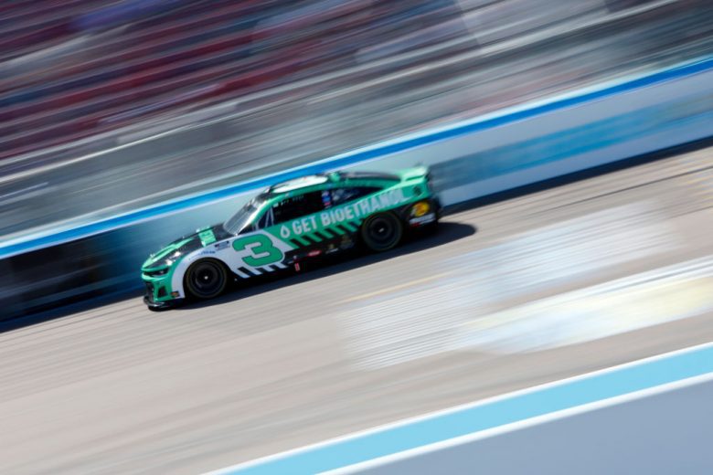 At-track photos: 2022 Phoenix spring weekend | NASCAR