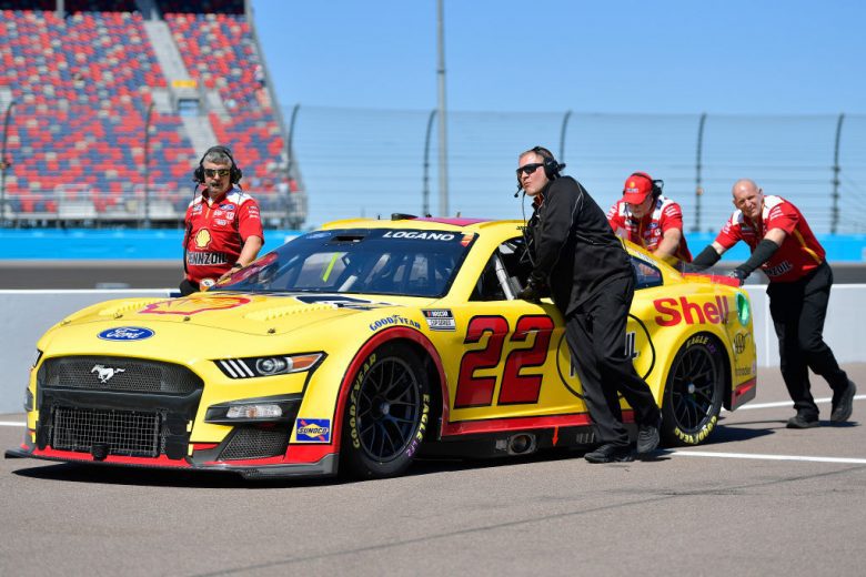 At-track photos: 2022 Phoenix spring weekend | NASCAR