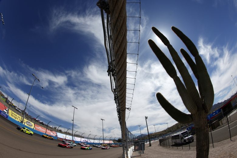 At-track photos: 2022 Phoenix spring weekend | NASCAR