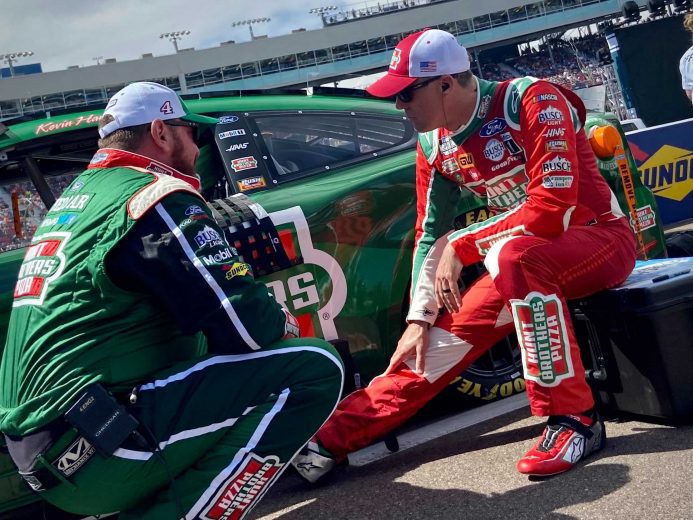 At-track photos: 2022 Phoenix spring weekend | NASCAR