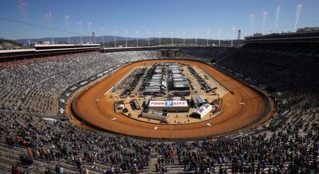 Bristol Dirt Race Information - Race start time, TV schedule | NASCAR